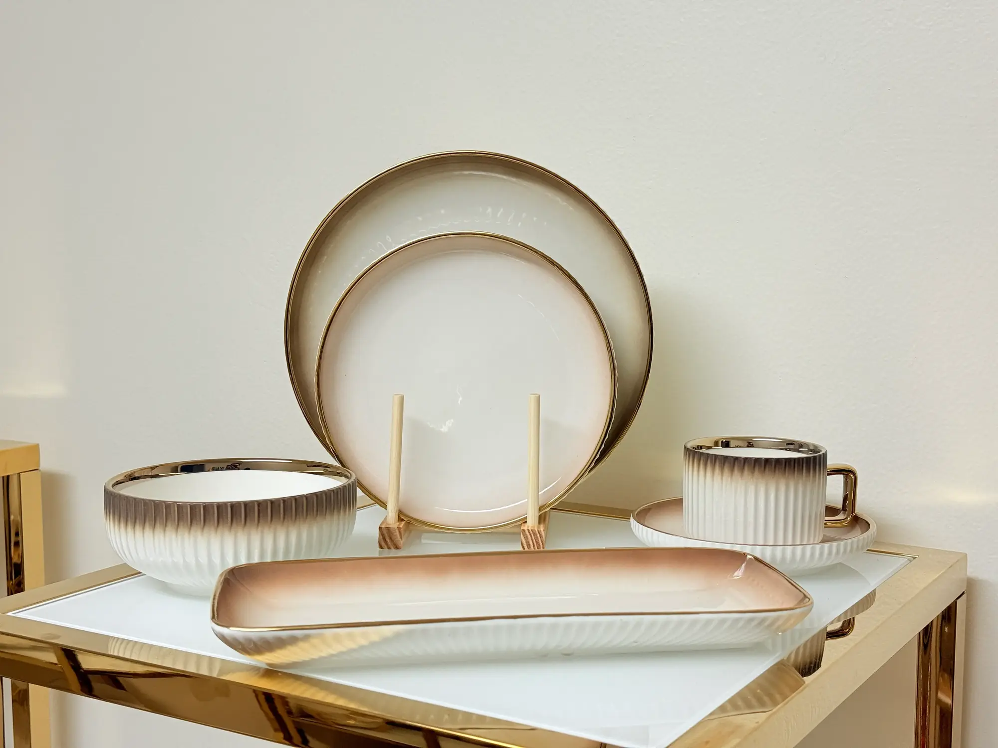 32-Piece Gradient Ceramic Dinnerware Set with Gold Trim - Plates, Bowls ...